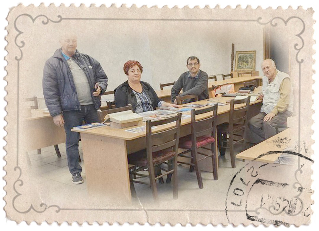 Reîncep întâlnirile Cercului filatelic la Biblioteca „Petre Dulfu ...